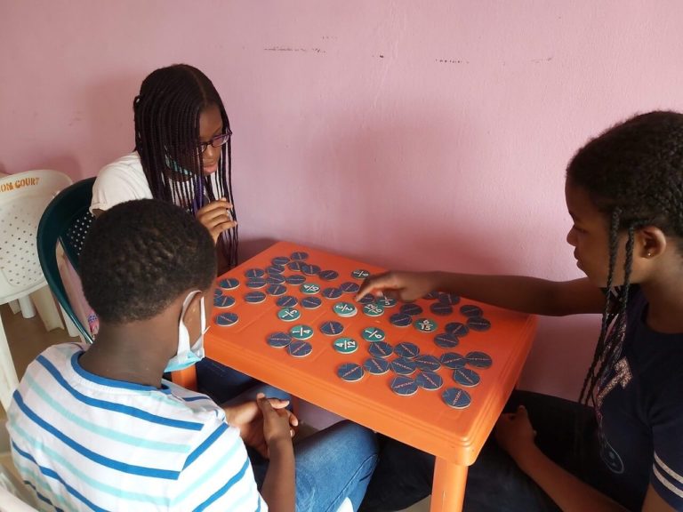 VINCULUM Game Rules - How To Play VINCULUM