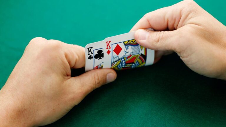 Poker Hand Ranking - Complete Guide to Ranking Poker Hands