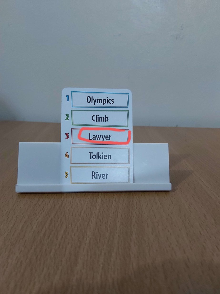 JUST ONE Game Rules - How To Play JUST ONE