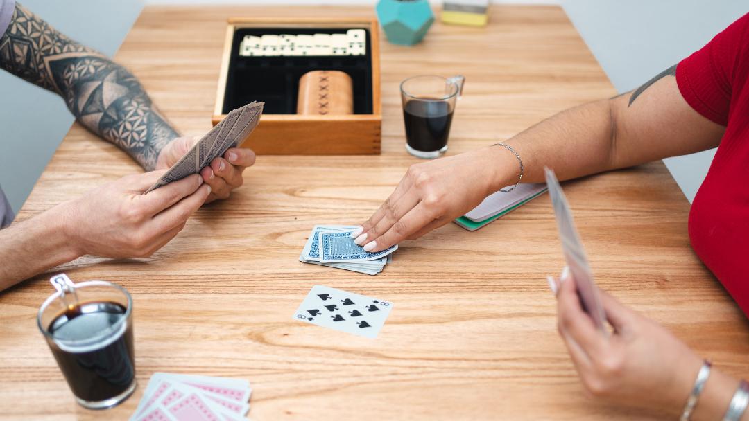 Rummy Card Games - The Complete Guide to Rummy Games