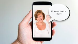THE 10 BEST GAMES TO PLAY ON FACETIME WITH FRIENDS AND FAMILY - Game Rules