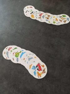 DOBBLE (SPOT IT) CARD GAME RULES - How to play Dobble