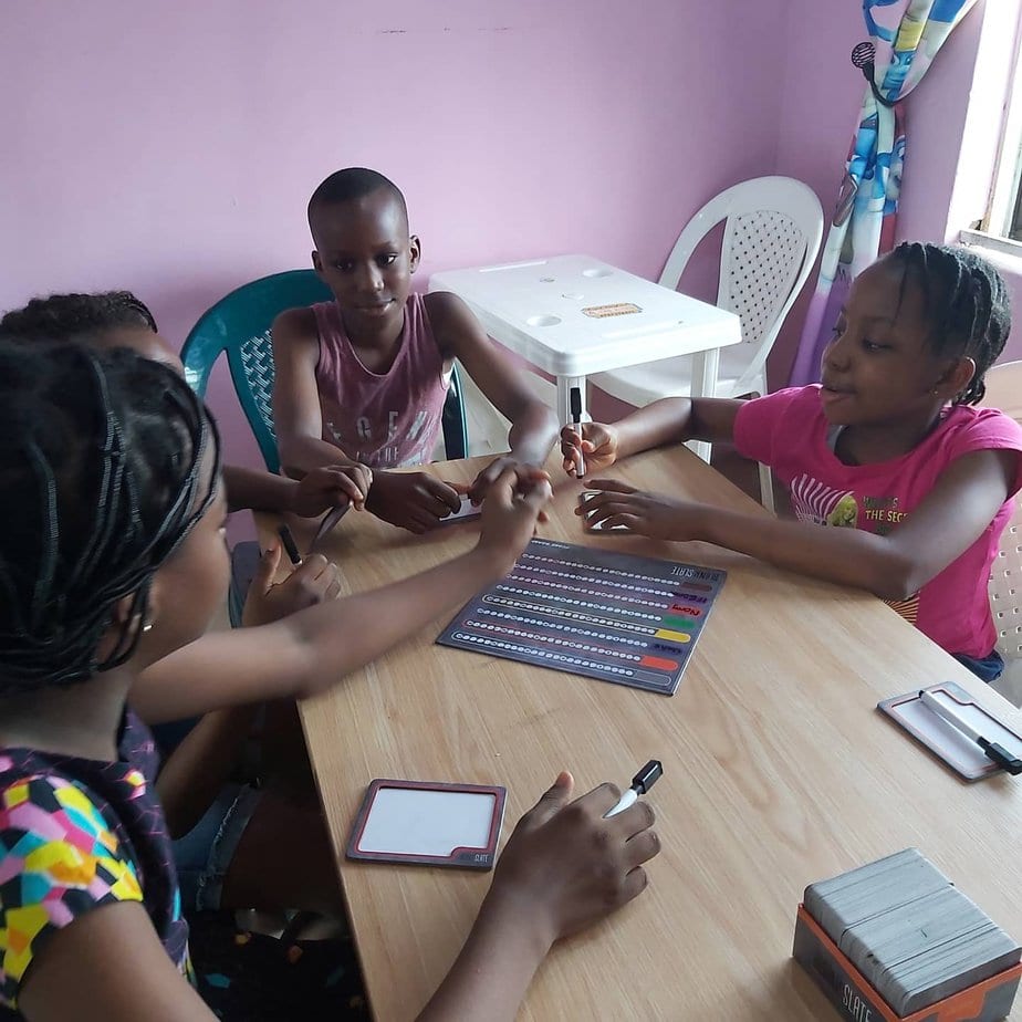 BLANK SLATE Game Rules - How To Play BLANK SLATE