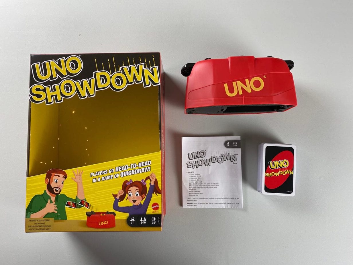 UNO SHOWDOWN Game Rules - How To Play UNO SHOWDOWN