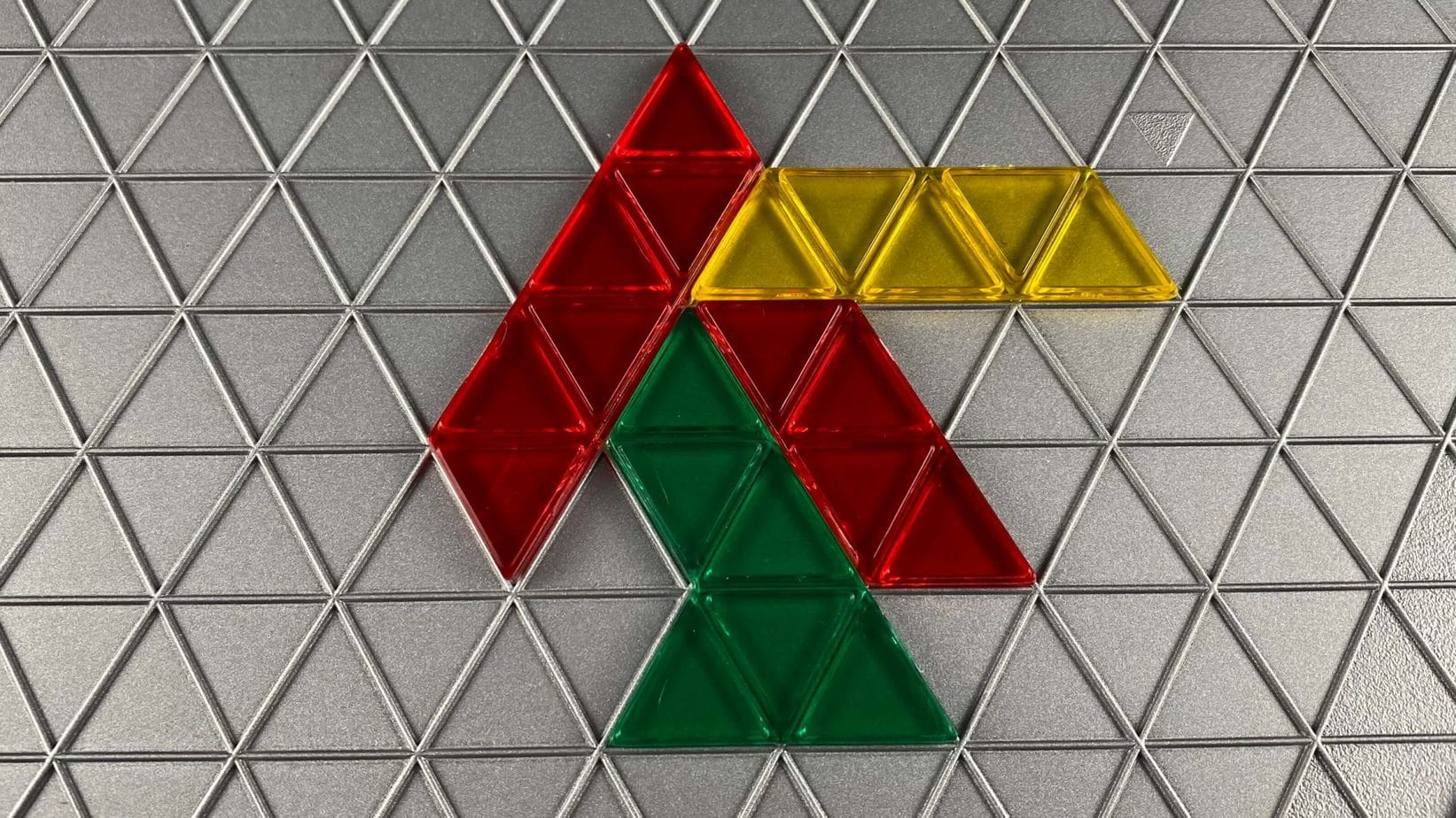 BLOKUS TRIGON Game Rules - How To Play BLOKUS TRIGON