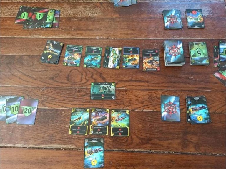 STAR REALMS - Learn How To Play With GameRules.com