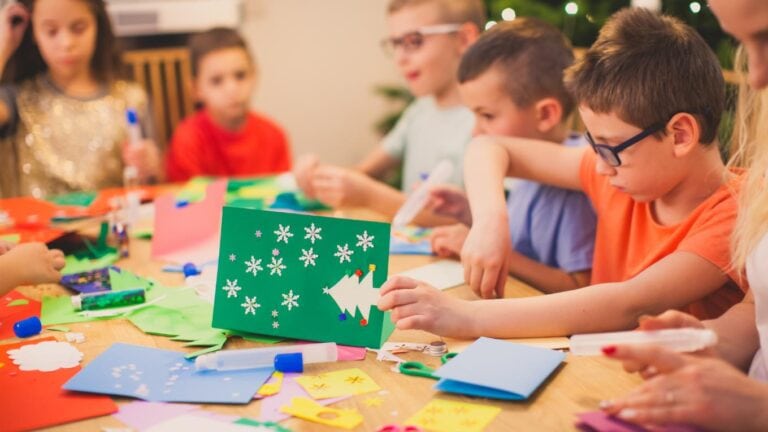 45 Best Christmas Games for Kids - Game Rules