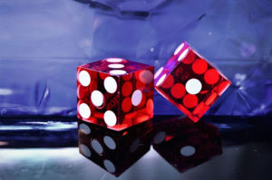 16 BEST DICE DRINKING GAMES - Game Rules