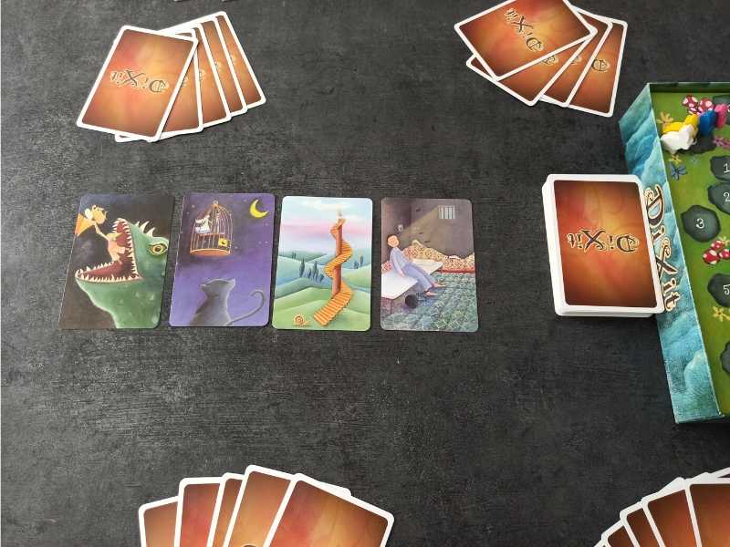 DIXIT - Learn How To Play With GameRules.com