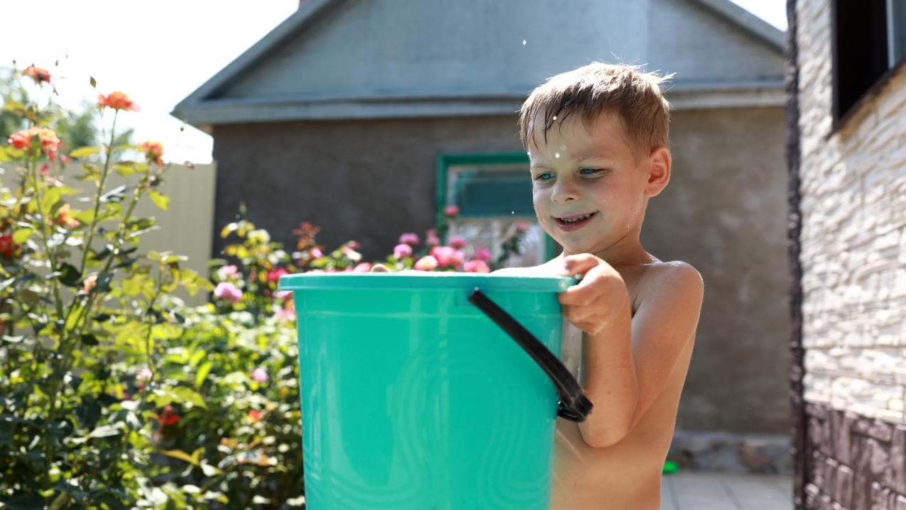 23 Kiddie Pool Games for Summer - Game Rules