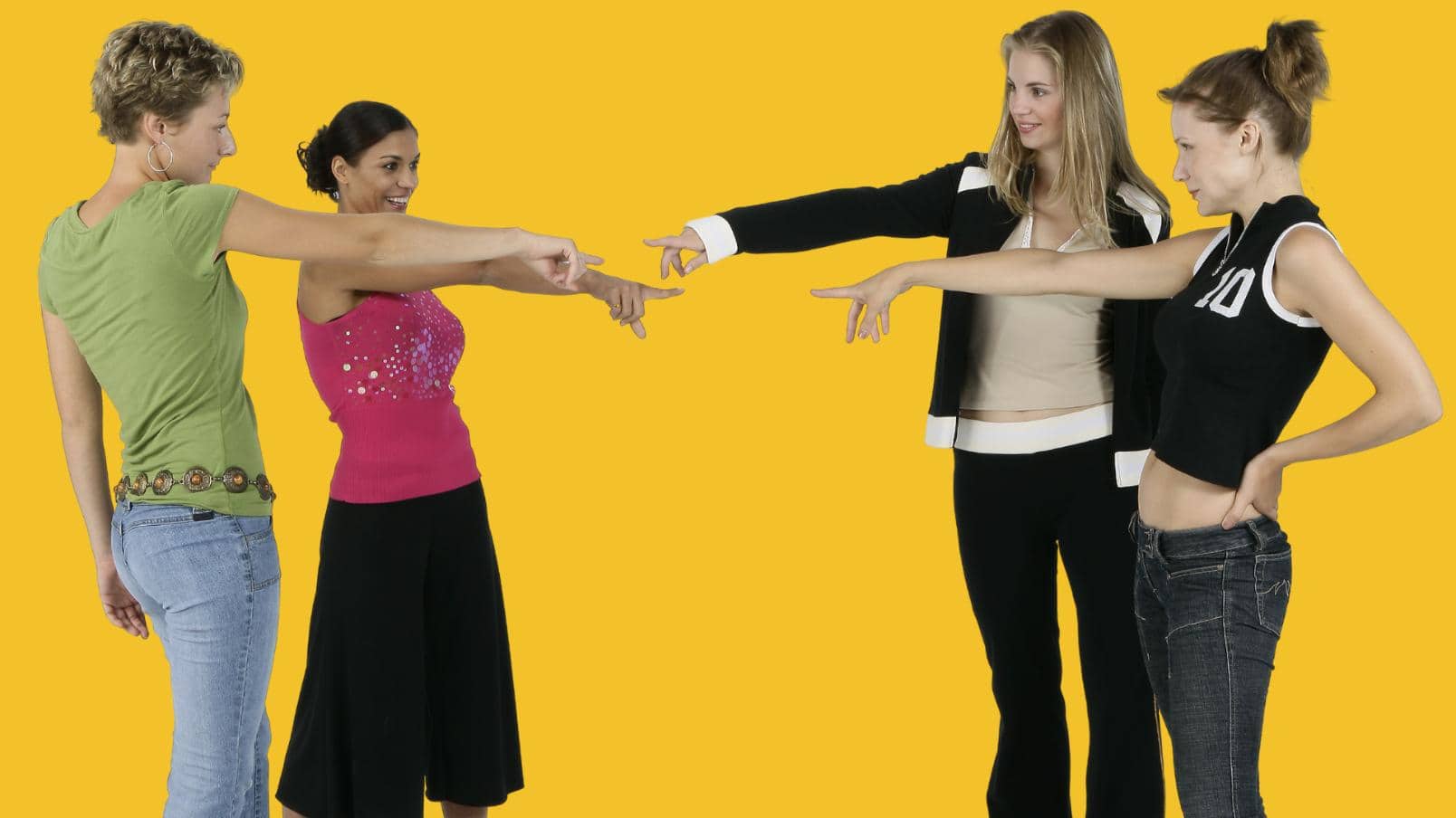 40 SUPER FUN GIRLS NIGHT GAMES - Game Rules