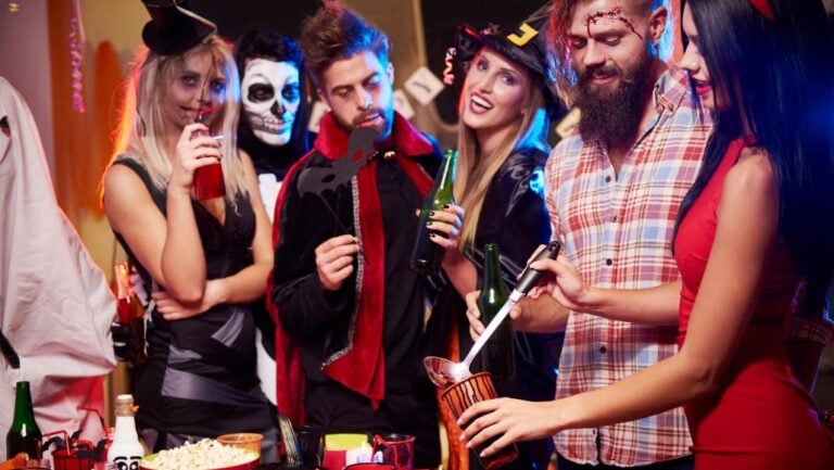 35 Spooky Halloween Minute to Win It Games - Game Rules