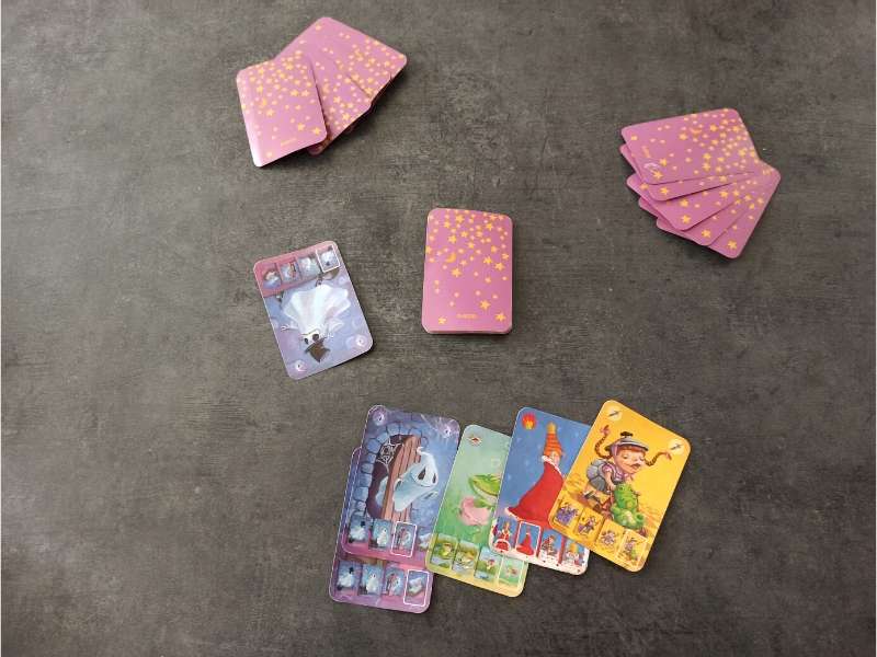 HAPPY FAMILIES - Learn How To Play With GamesRules.com