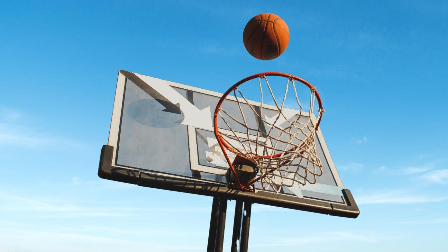 BASKETBALL RULES - How to Play Basketball