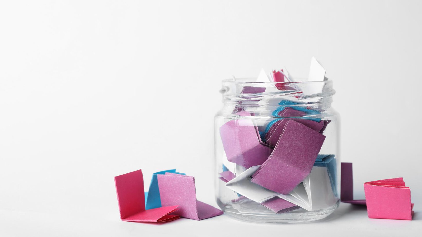 30 Engagement Party Games and Activities That Guests Will Love - Game Rules